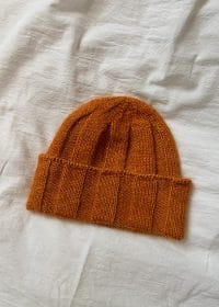 NANNA HAT - wemadewardrobe- wide rib hat knitting Pattern